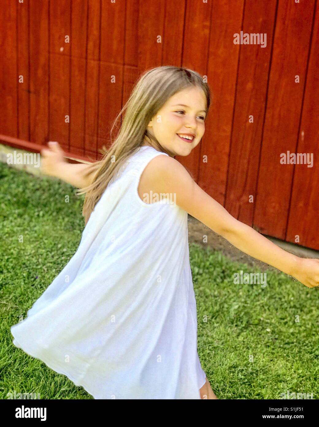 Girl move hi-res stock photography and images - Alamy