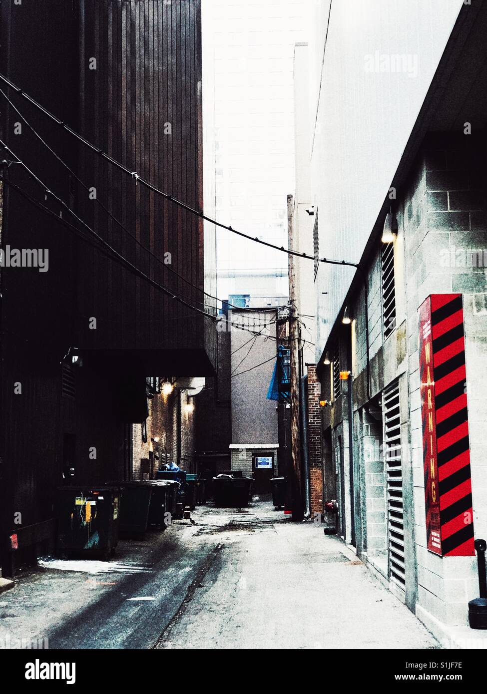 Chicago alley hi-res stock photography and images - Alamy