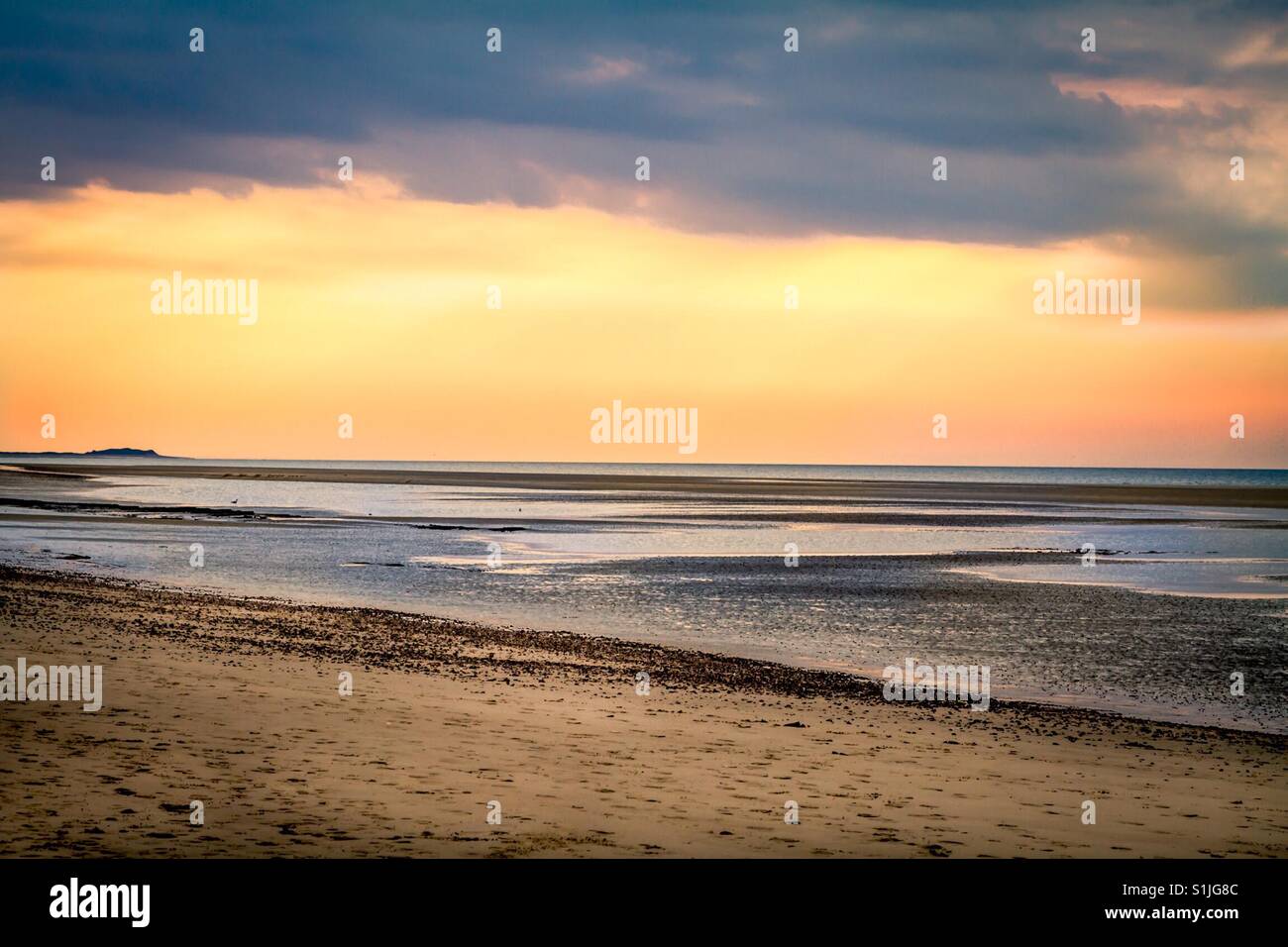 Norfolk sunset pictures hi-res stock photography and images - Alamy