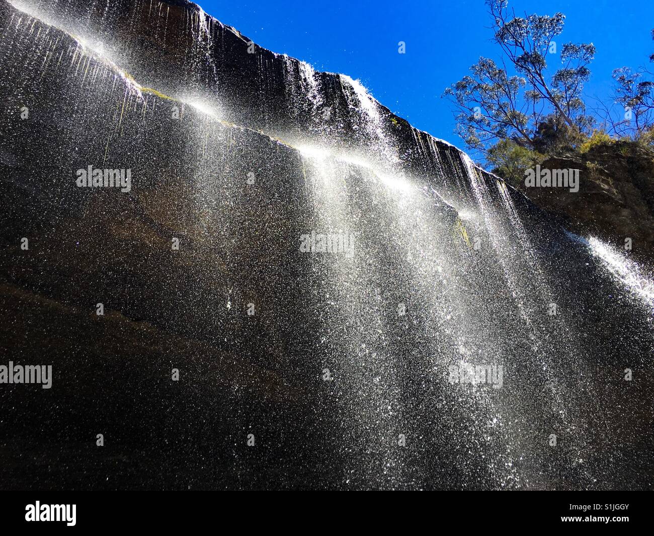 40ft waterfall hi-res stock photography and images - Alamy