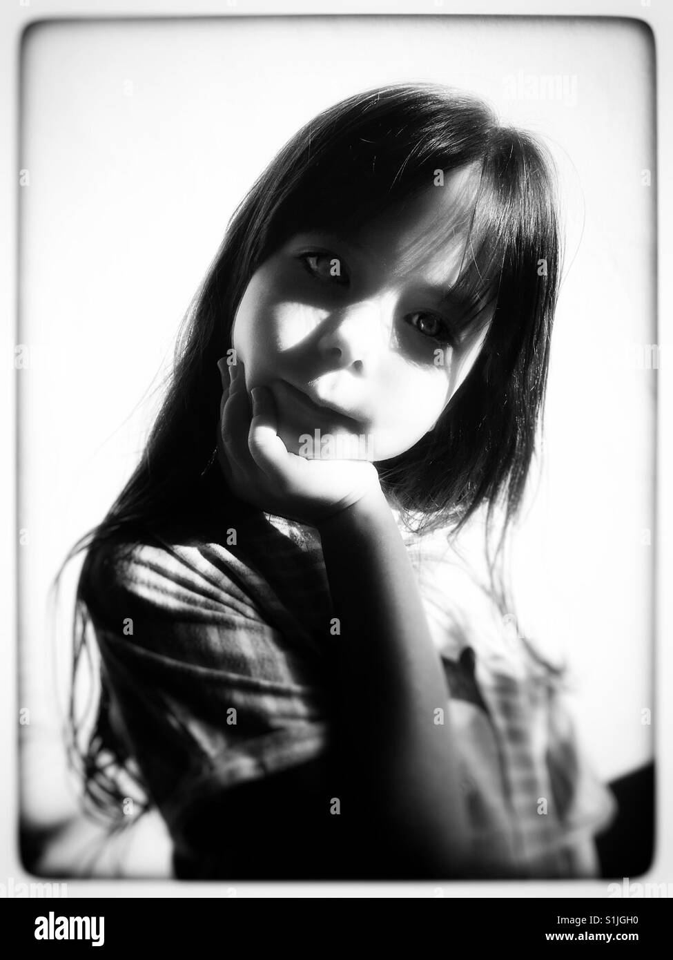 Portrait Of 5 year Old Girl Stock Photo Alamy portrait-of-5-year-old-girl-stock-photo-alamy