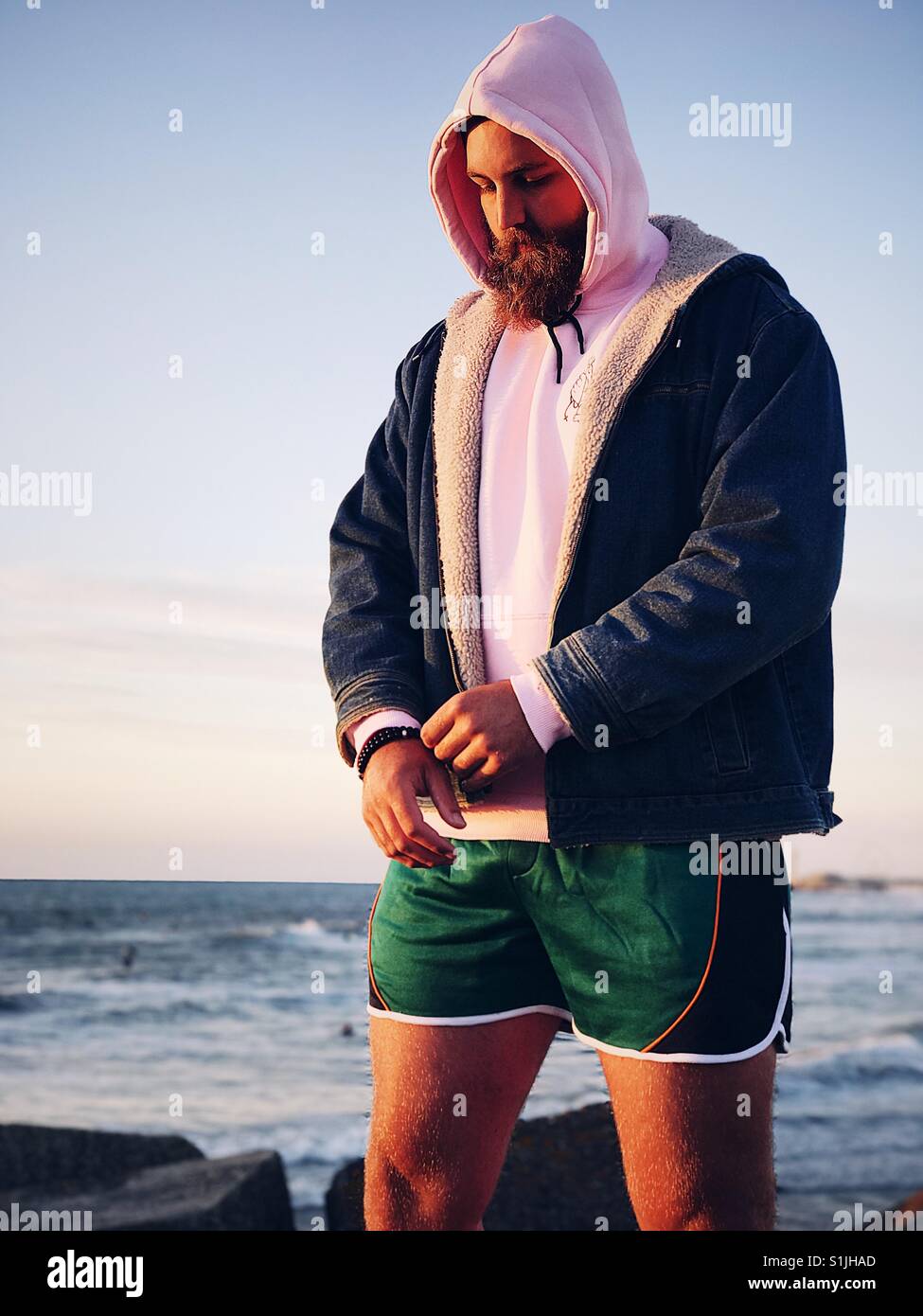 Model at the sea hi-res stock photography and images - Alamy