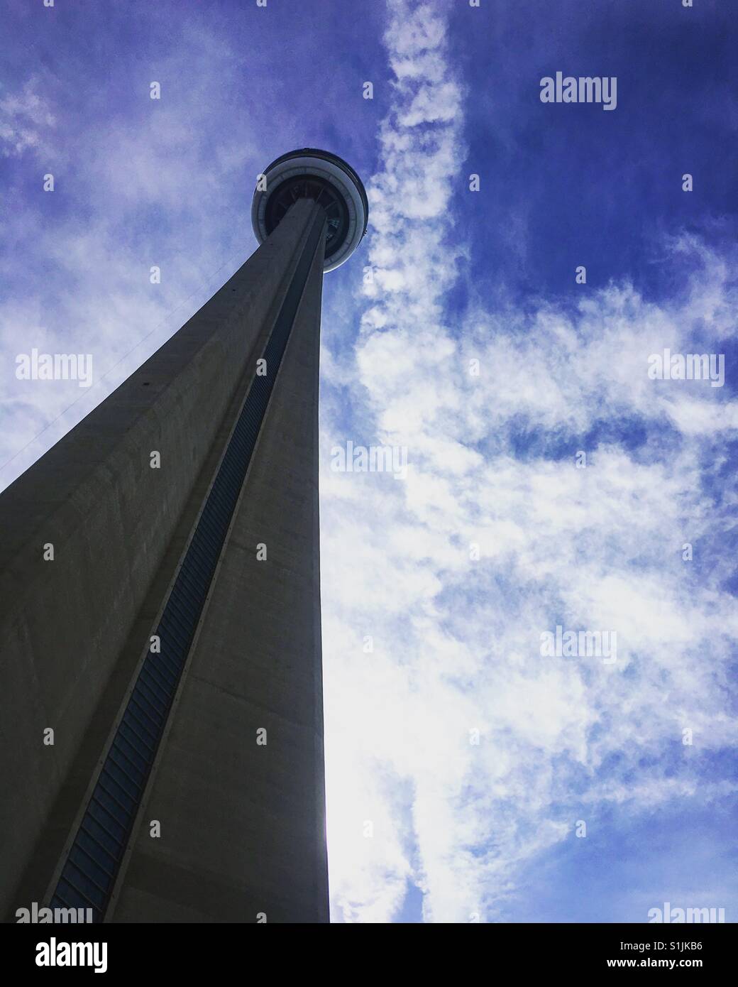 Towering tall hi-res stock photography and images - Alamy
