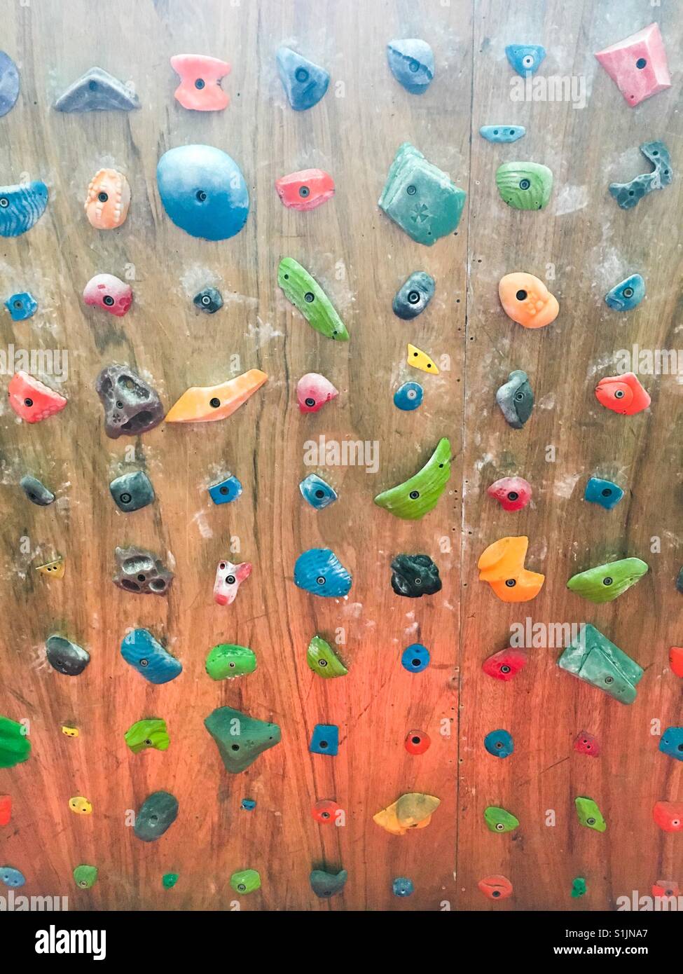 Rock climbing wall hi-res stock photography and images - Alamy