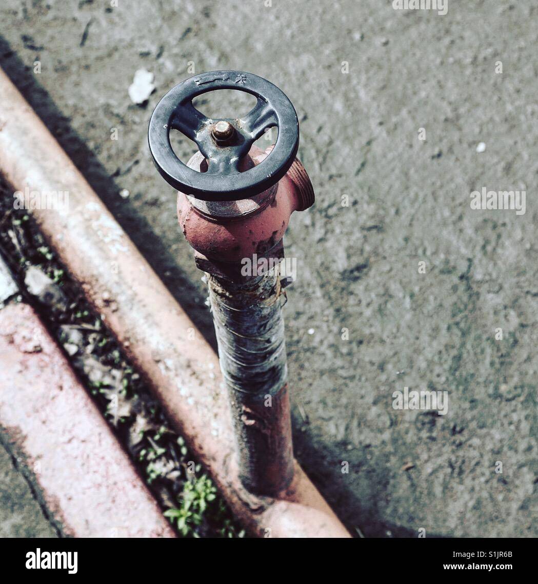 Hydrant pipe hi-res stock photography and images - Alamy