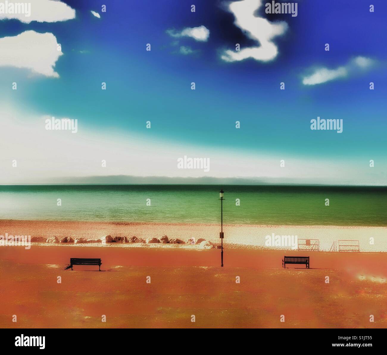 Hythe beach hi-res stock photography and images - Alamy