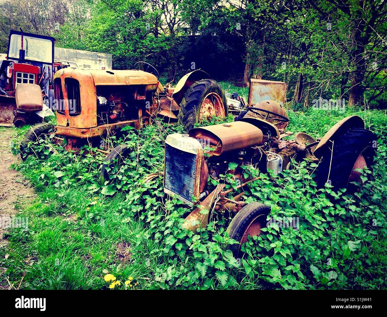 Rusting tractors hi-res stock photography and images - Alamy