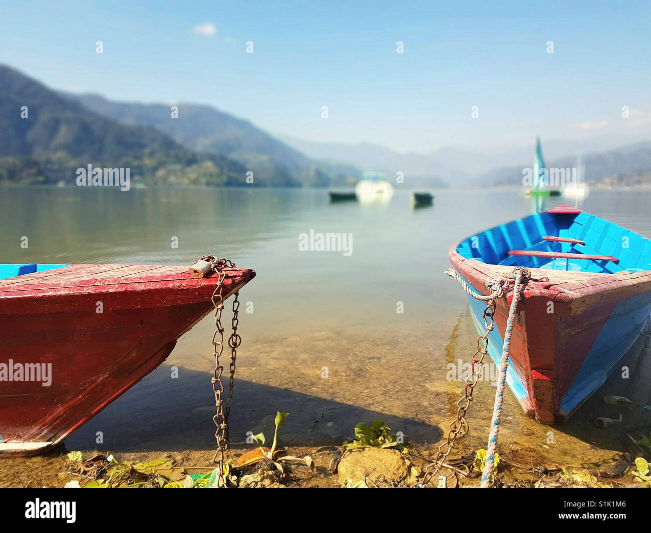 Boats in Lake Phewa in Nepal Stock Photo - Alamy