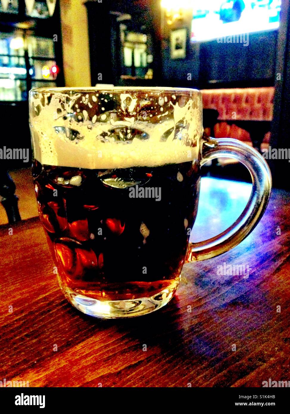 A pint of ale Stock Photo - Alamy