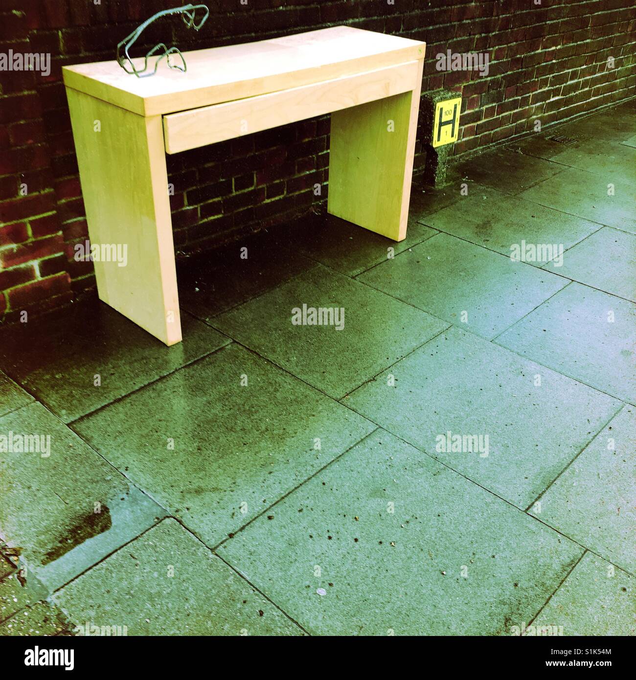 Pavement table hi-res stock photography and images - Alamy