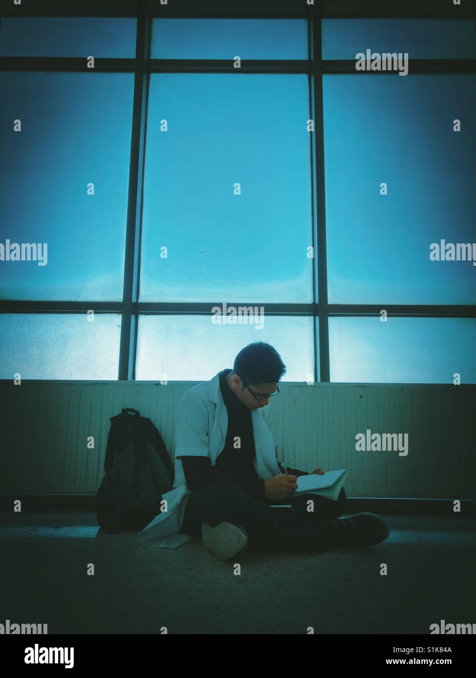 Exam student medical hi-res stock photography and images - Alamy