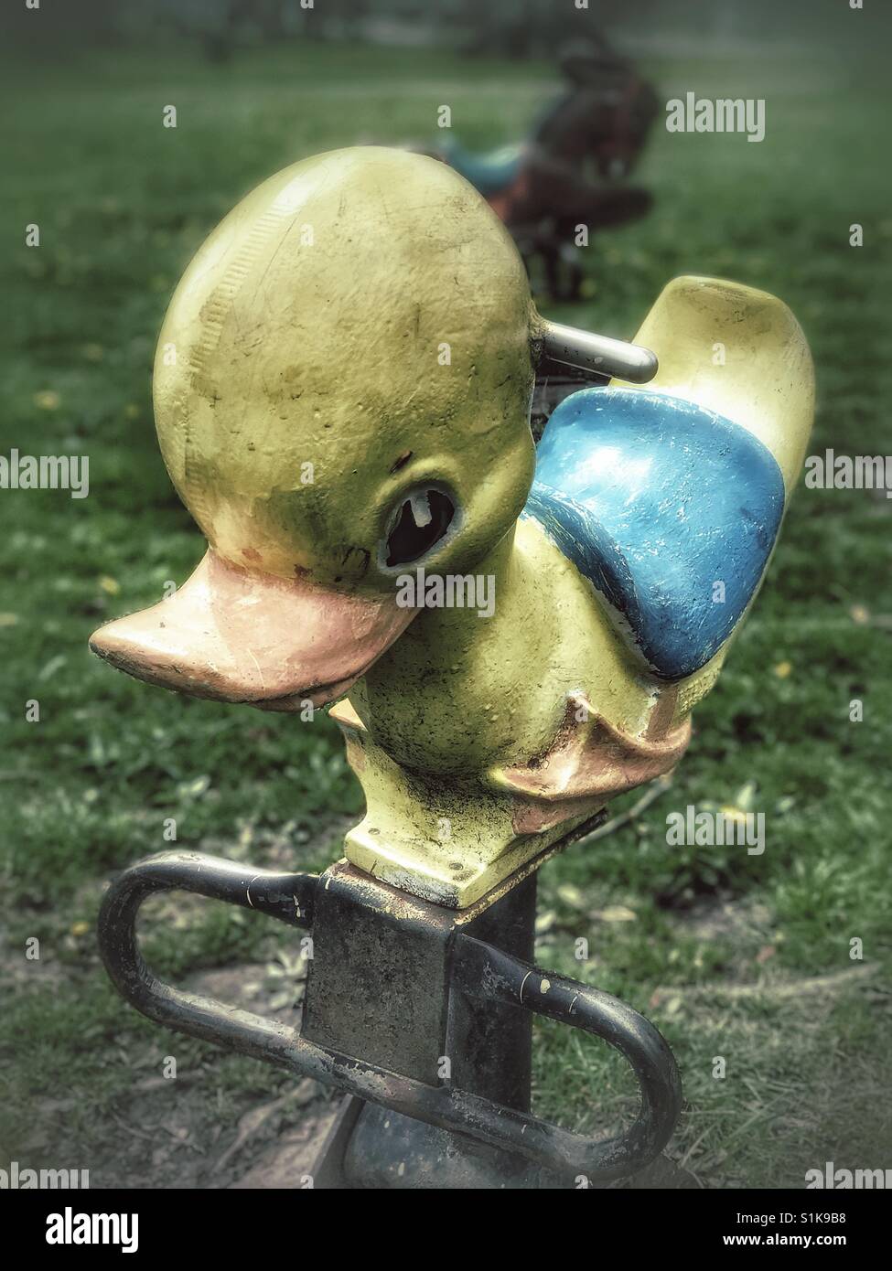 Kiddie rides hi-res stock photography and images - Alamy