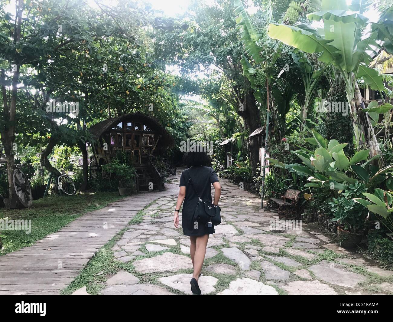 Woman walking home alone hi-res stock photography and images - Alamy