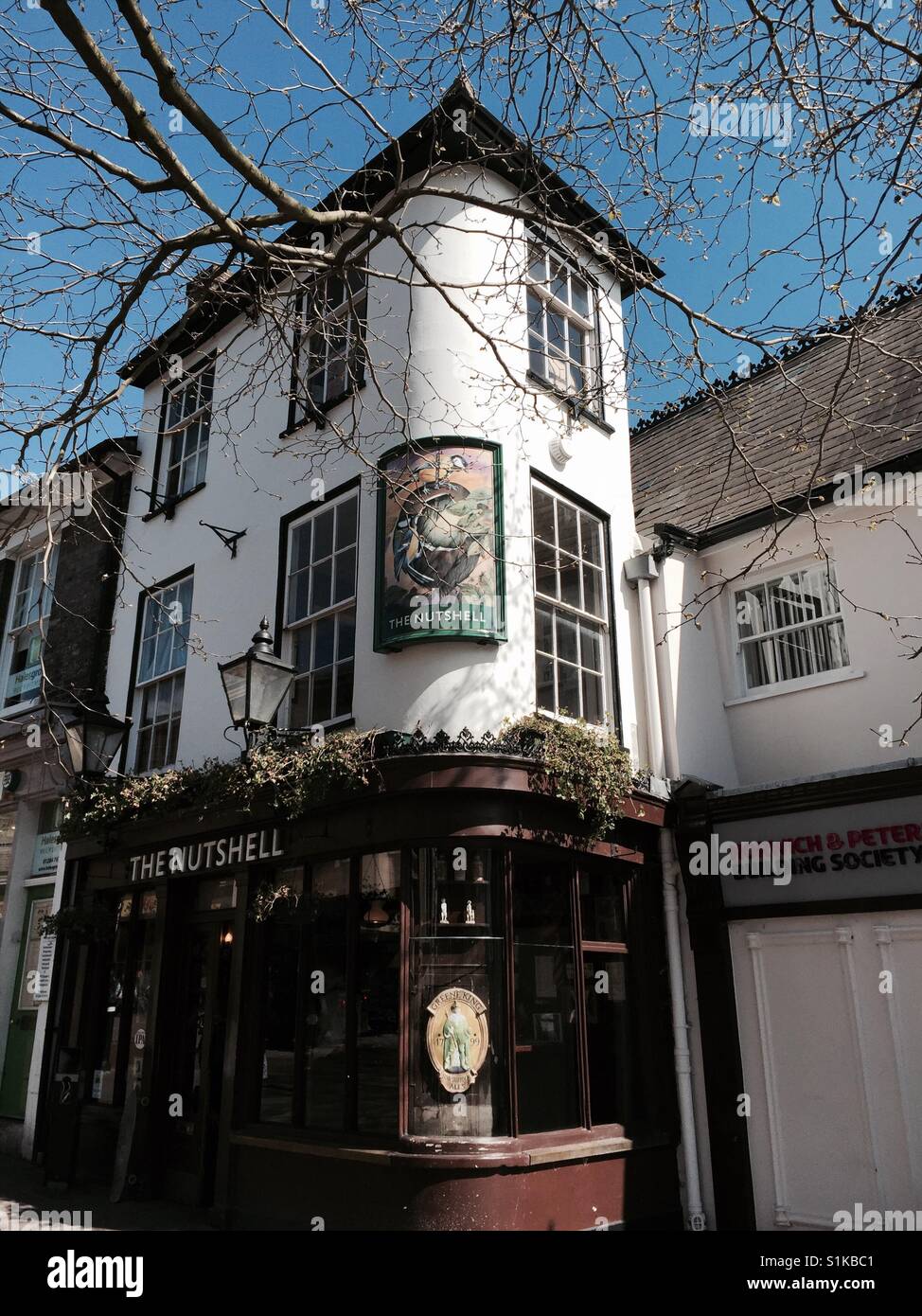 The Nutshell, Britain's smallest pub. Bury St Edmunds, Suffolk Stock ...