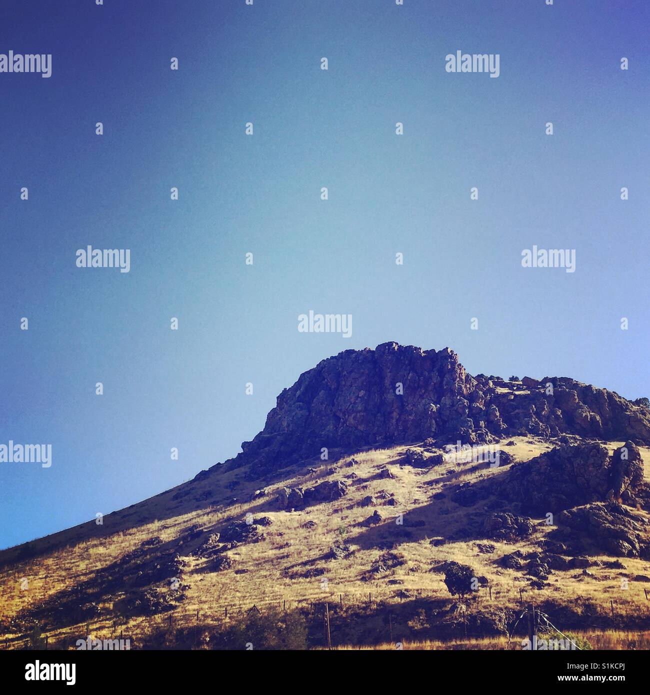 Hilltop hilltops hi-res stock photography and images - Alamy