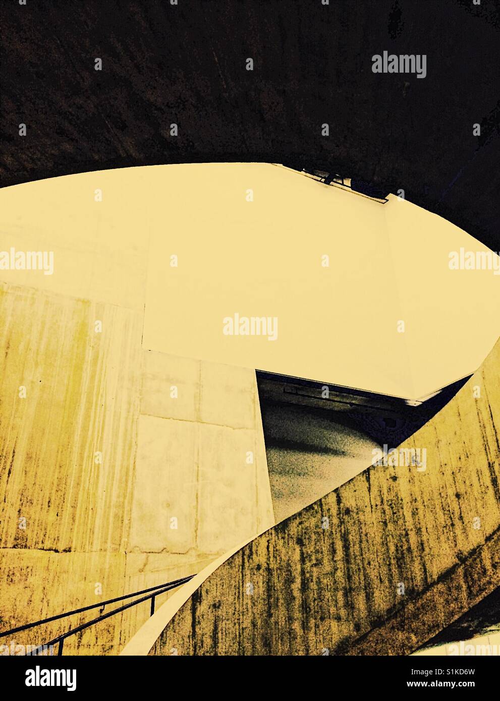 Concrete architectural curve Stock Photo - Alamy