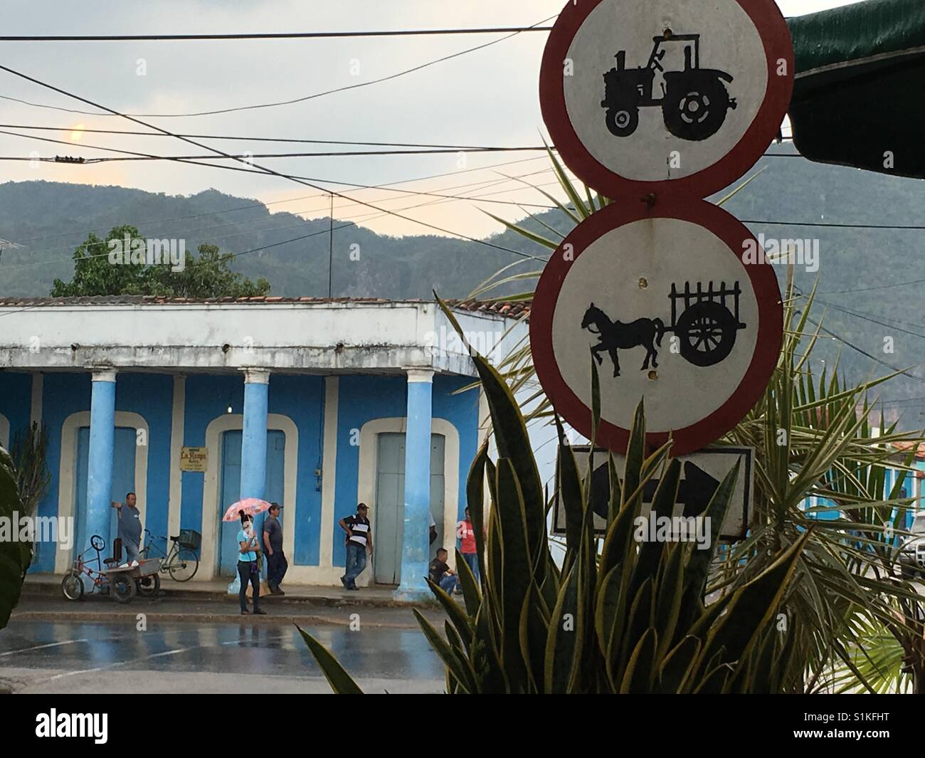 Cuba Havana Street Signs High Resolution Stock Photography and Images ...