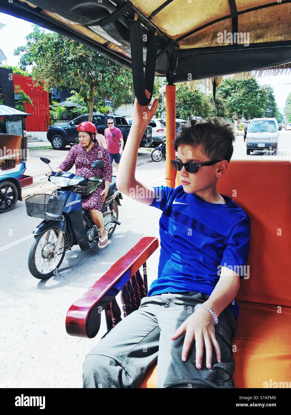 Tuk tuk cambodia hi-res stock photography and images - Alamy