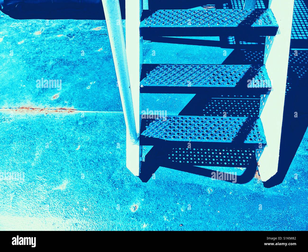 Steps access hi-res stock photography and images - Alamy
