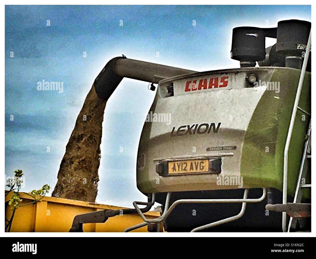Claas combine harvester hi-res stock photography and images - Alamy
