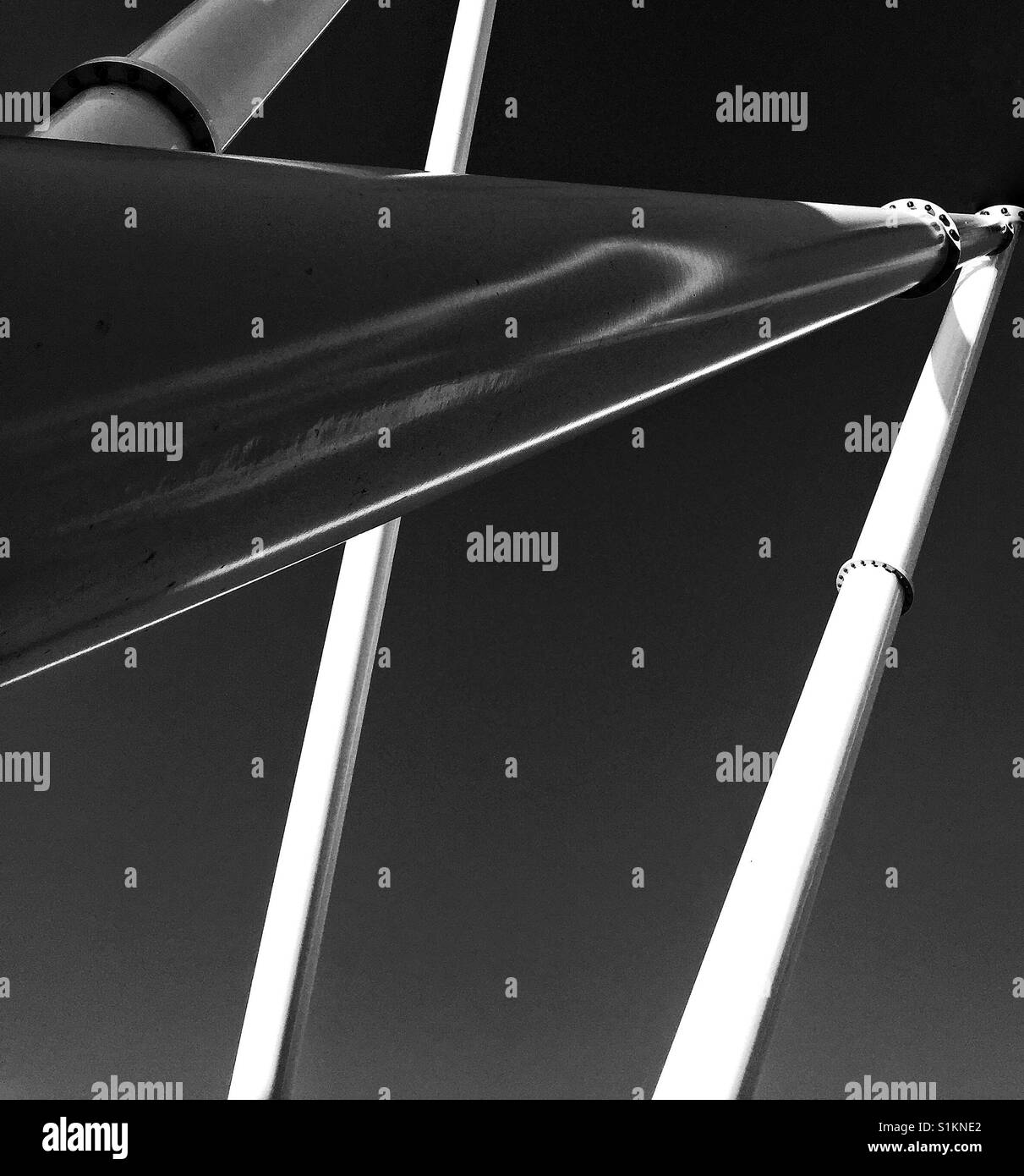 Steel angles hi-res stock photography and images - Alamy