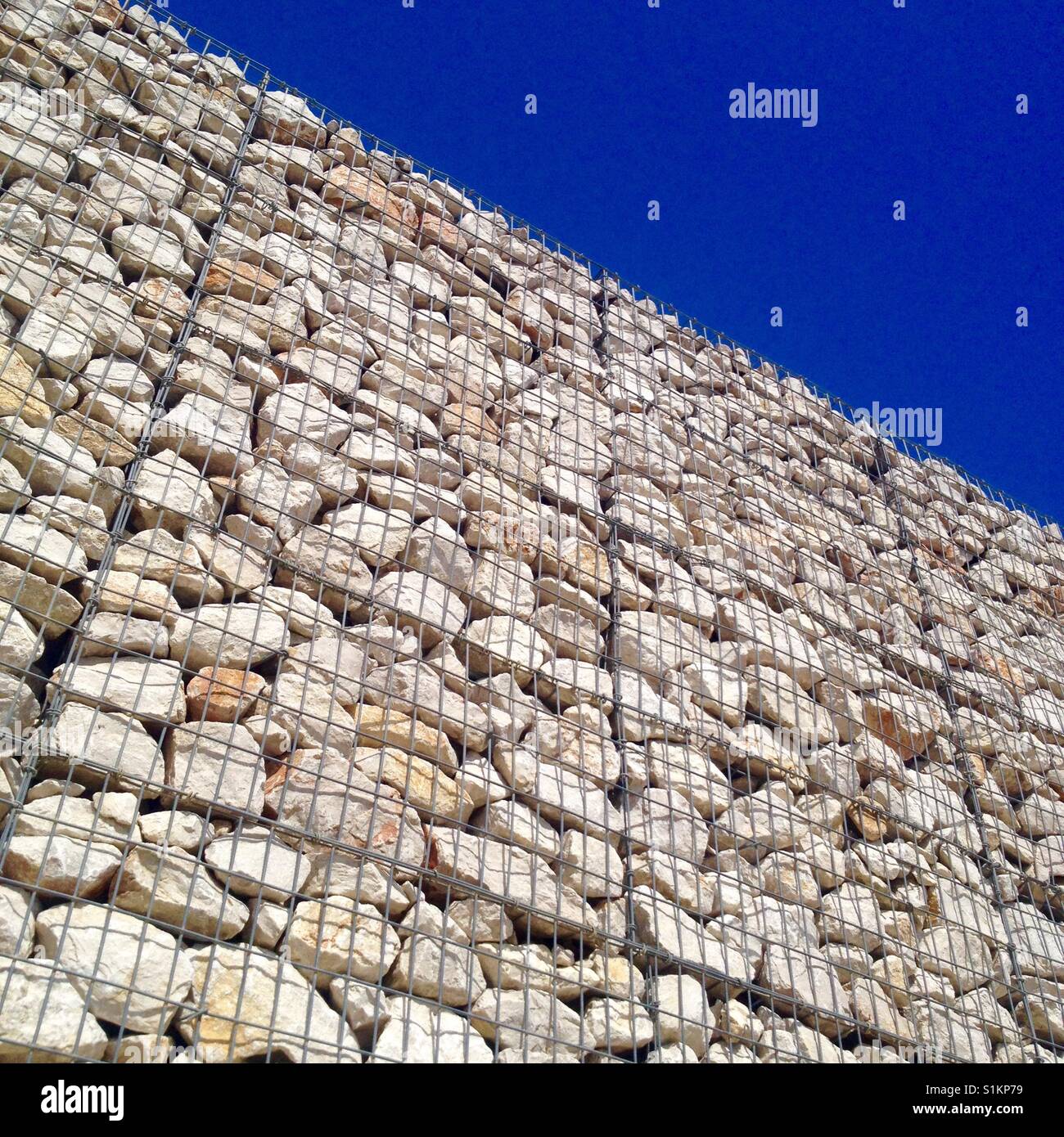 Gabion walls hi-res stock photography and images - Alamy