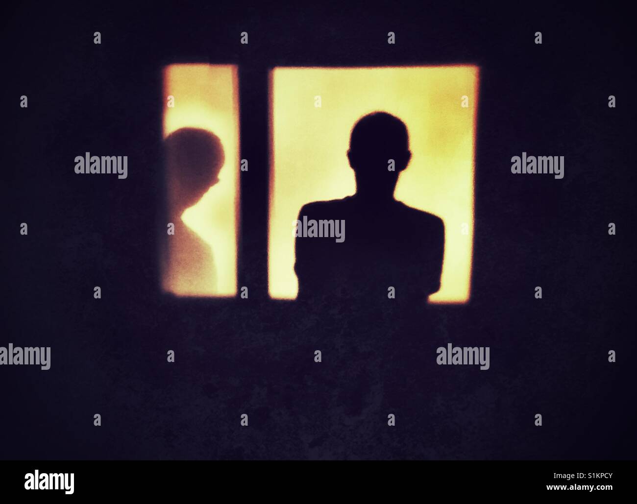 Two figures look out hi-res stock photography and images - Alamy