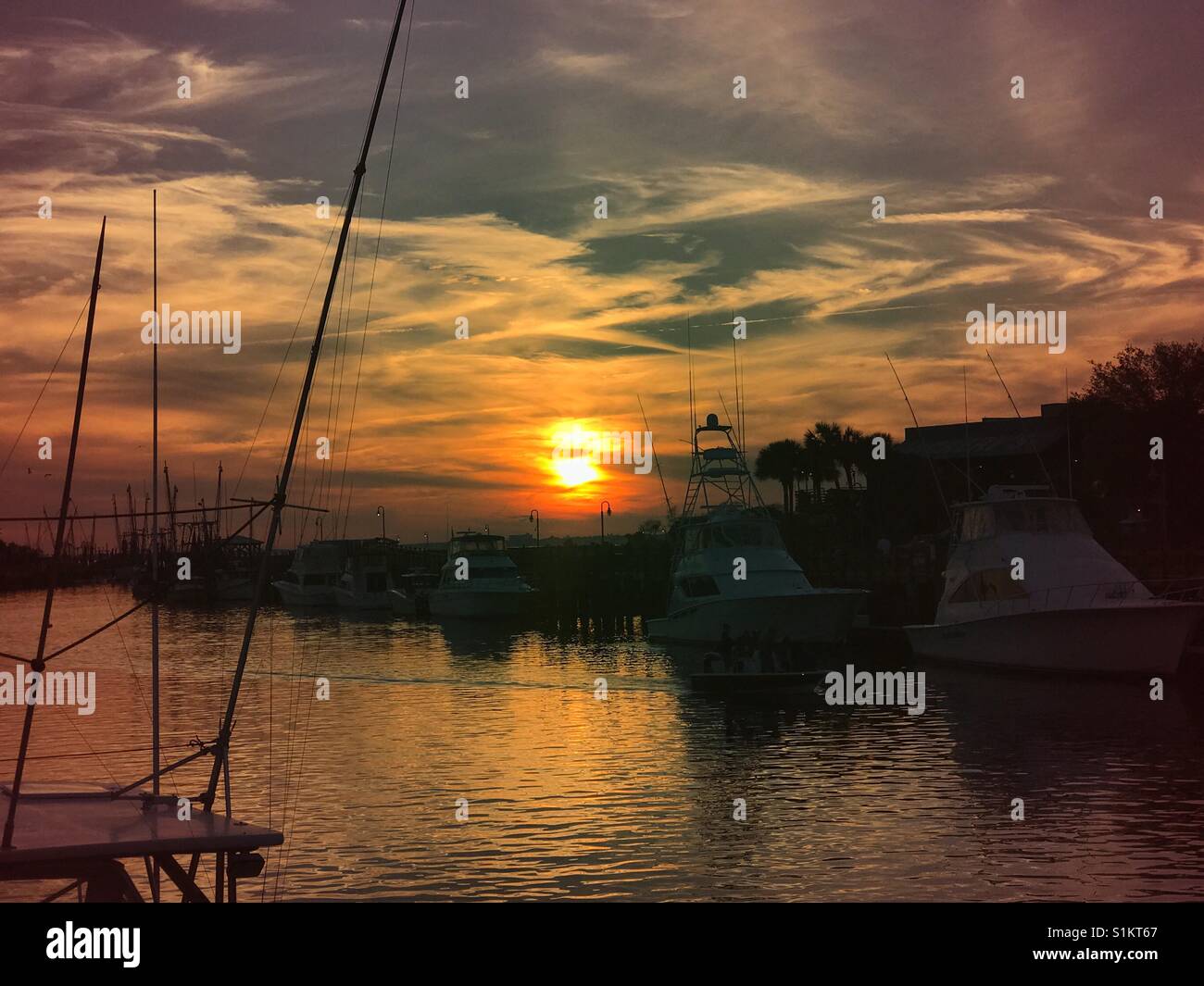 Sunset on the creek hi-res stock photography and images - Alamy