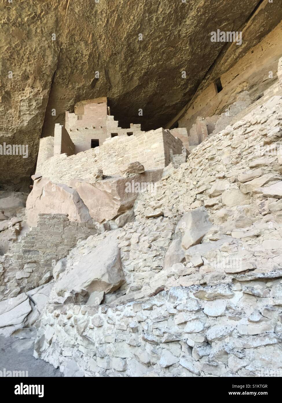 Adobe dwelling hi-res stock photography and images - Alamy