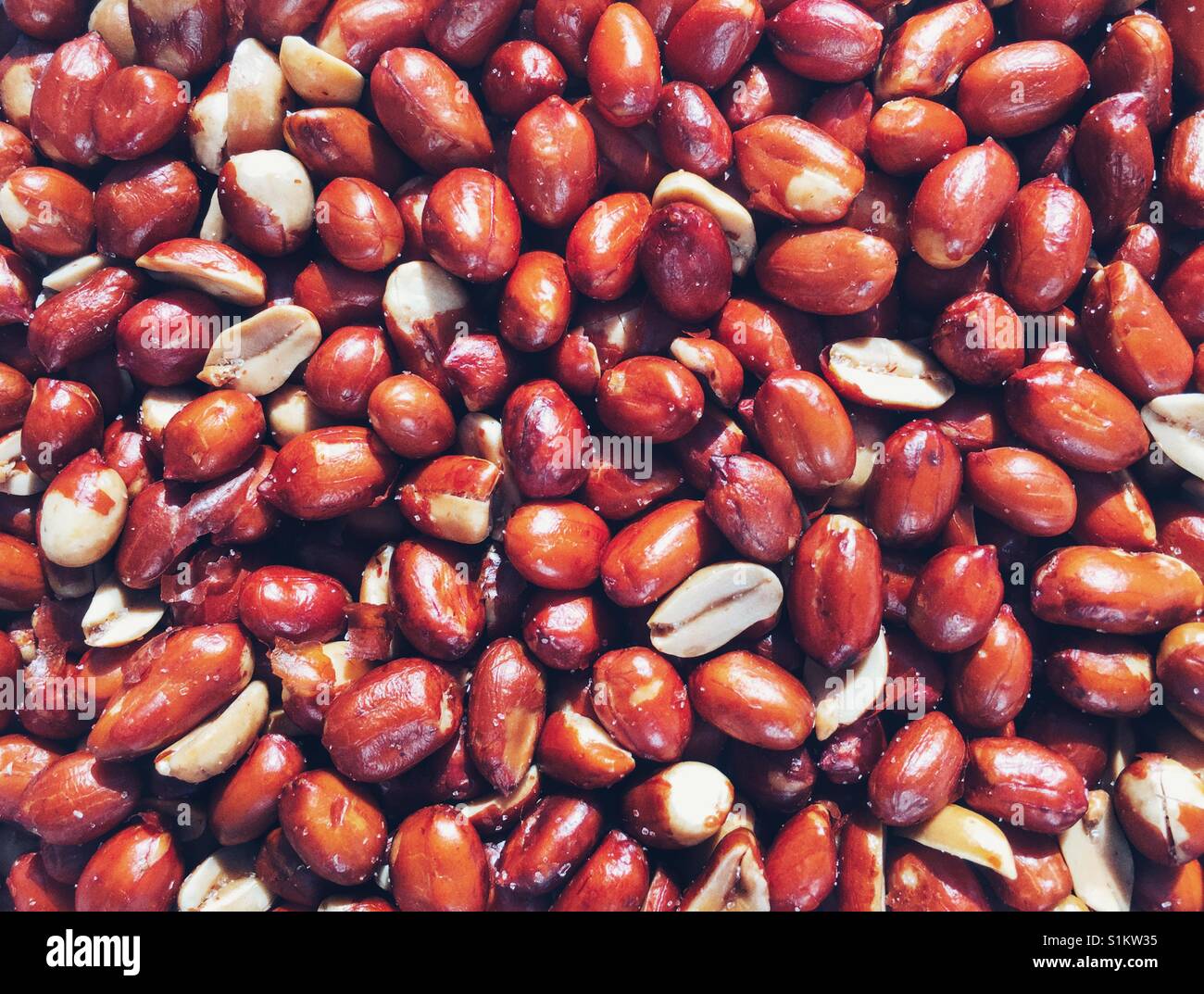 Peanuts and salt hi-res stock photography and images - Alamy