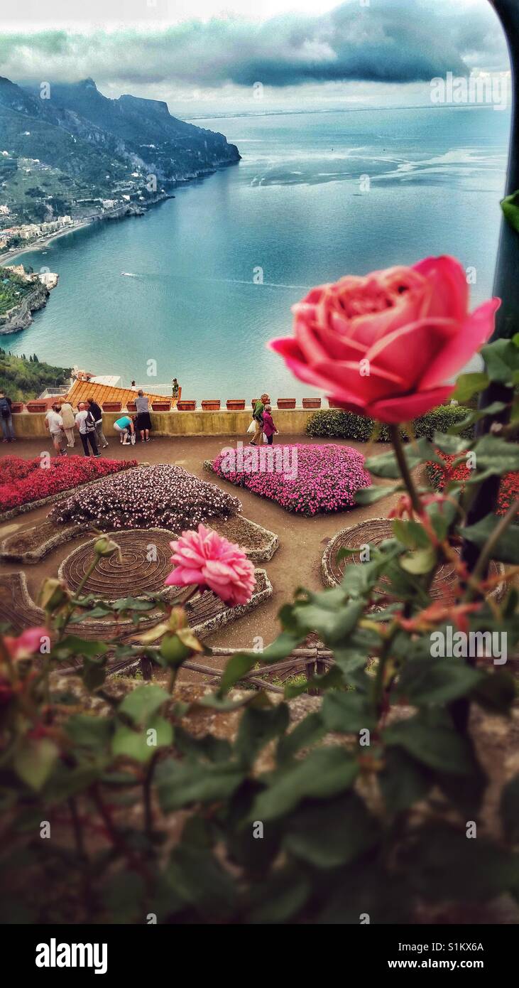 Panoramic flower gardens hi-res stock photography and images - Alamy