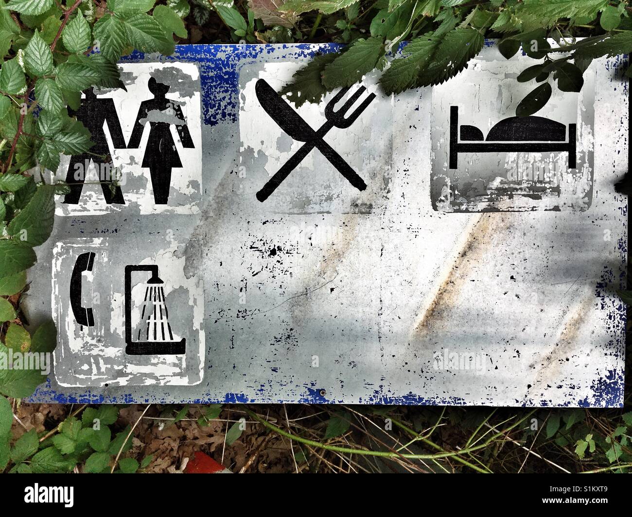 Abandoned sign of a rest stop Stock Photo - Alamy