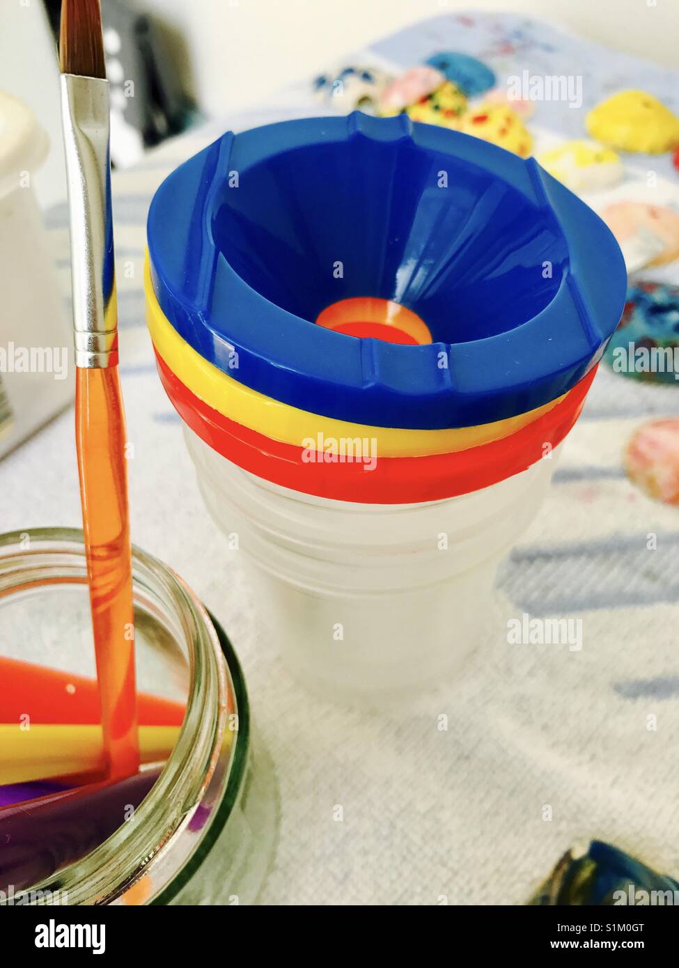 Kids paint pot hi-res stock photography and images - Alamy