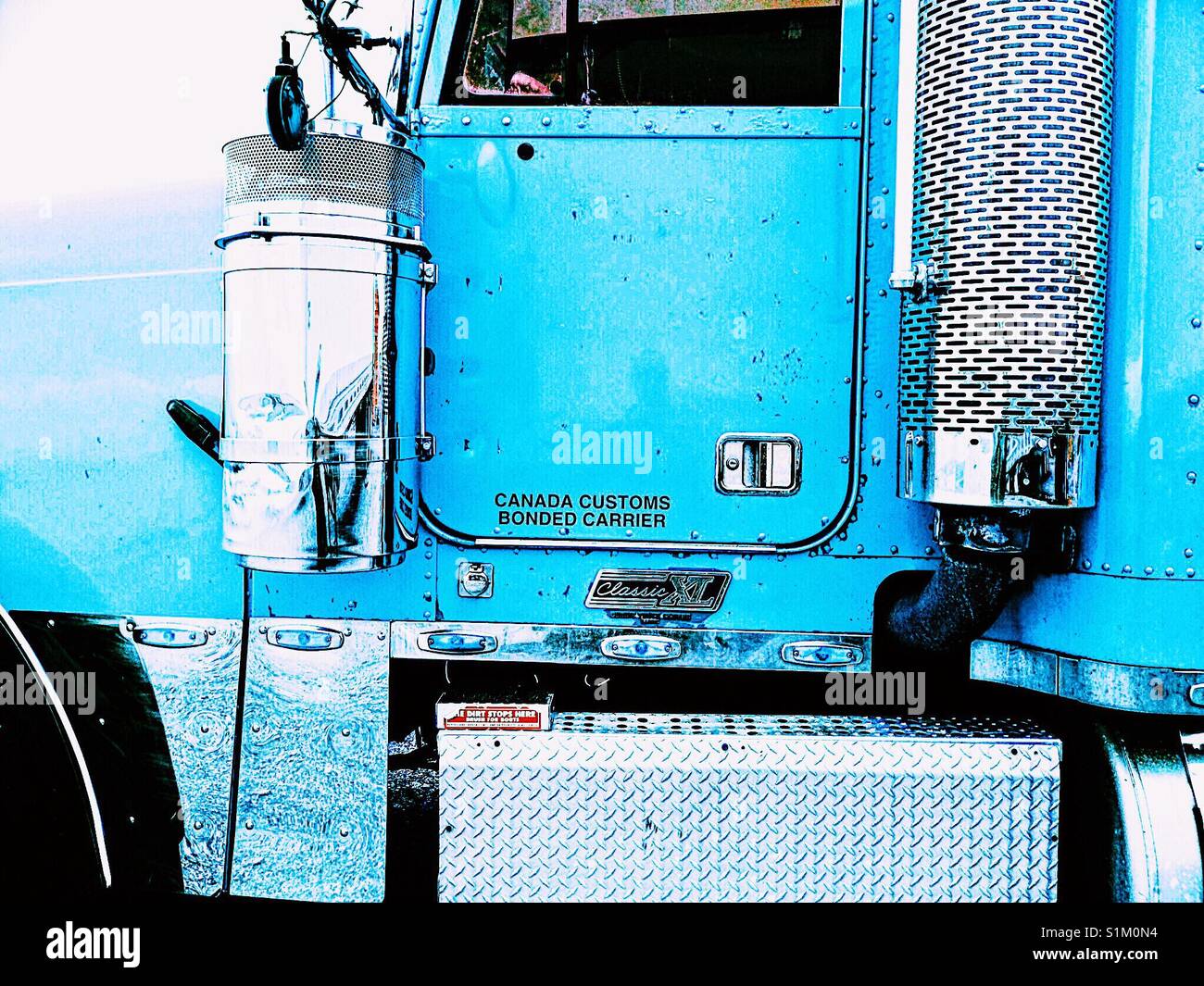 Drivers cab of blue American Classic XL Freightliner truck Stock Photo ...