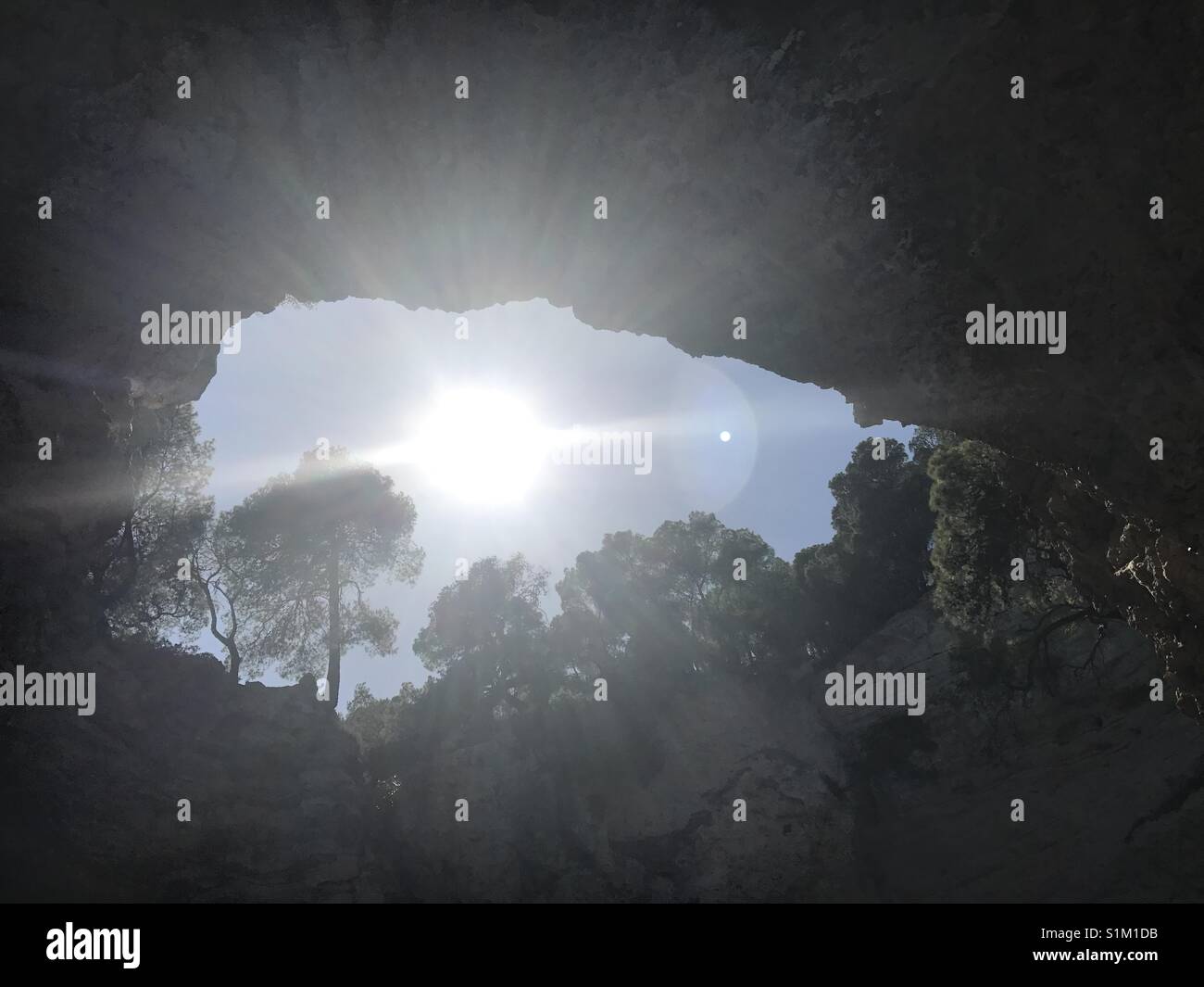 Cave eye hi-res stock photography and images - Alamy