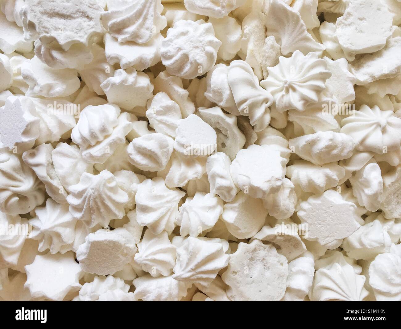 Meringue display hi-res stock photography and images - Alamy