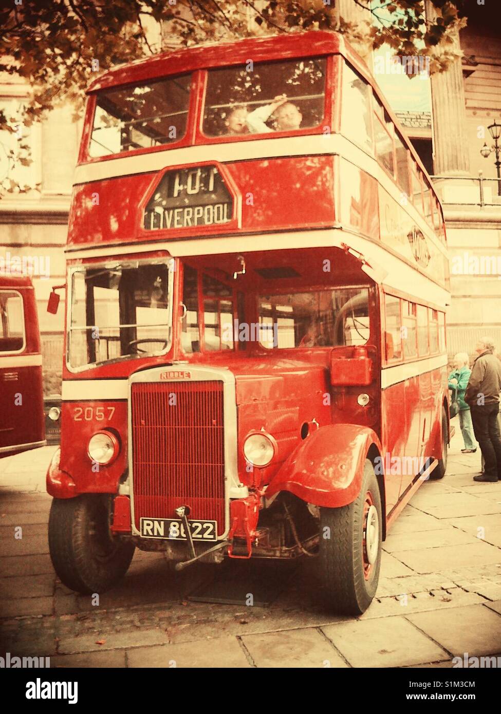 Bus grille hi-res stock photography and images - Alamy