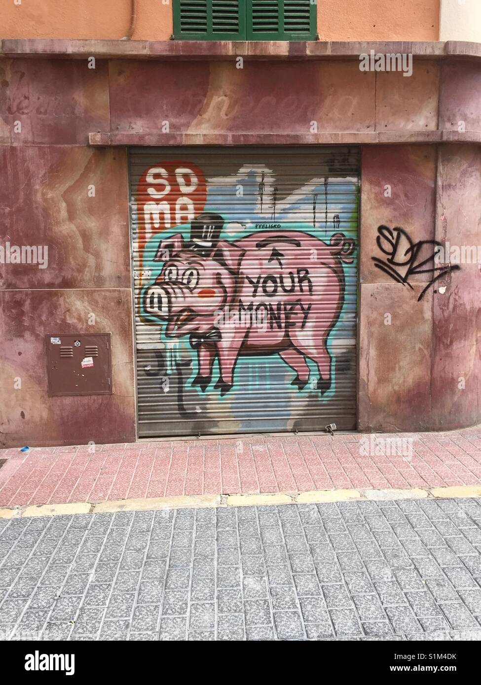 Money Graffiti High Resolution Stock Photography and Images - Alamy