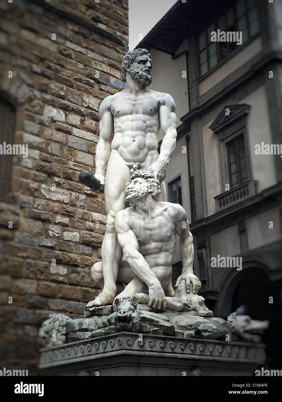 Hercules statue in Piazza Della Signoria, Florence, Italy Stock Photo ...