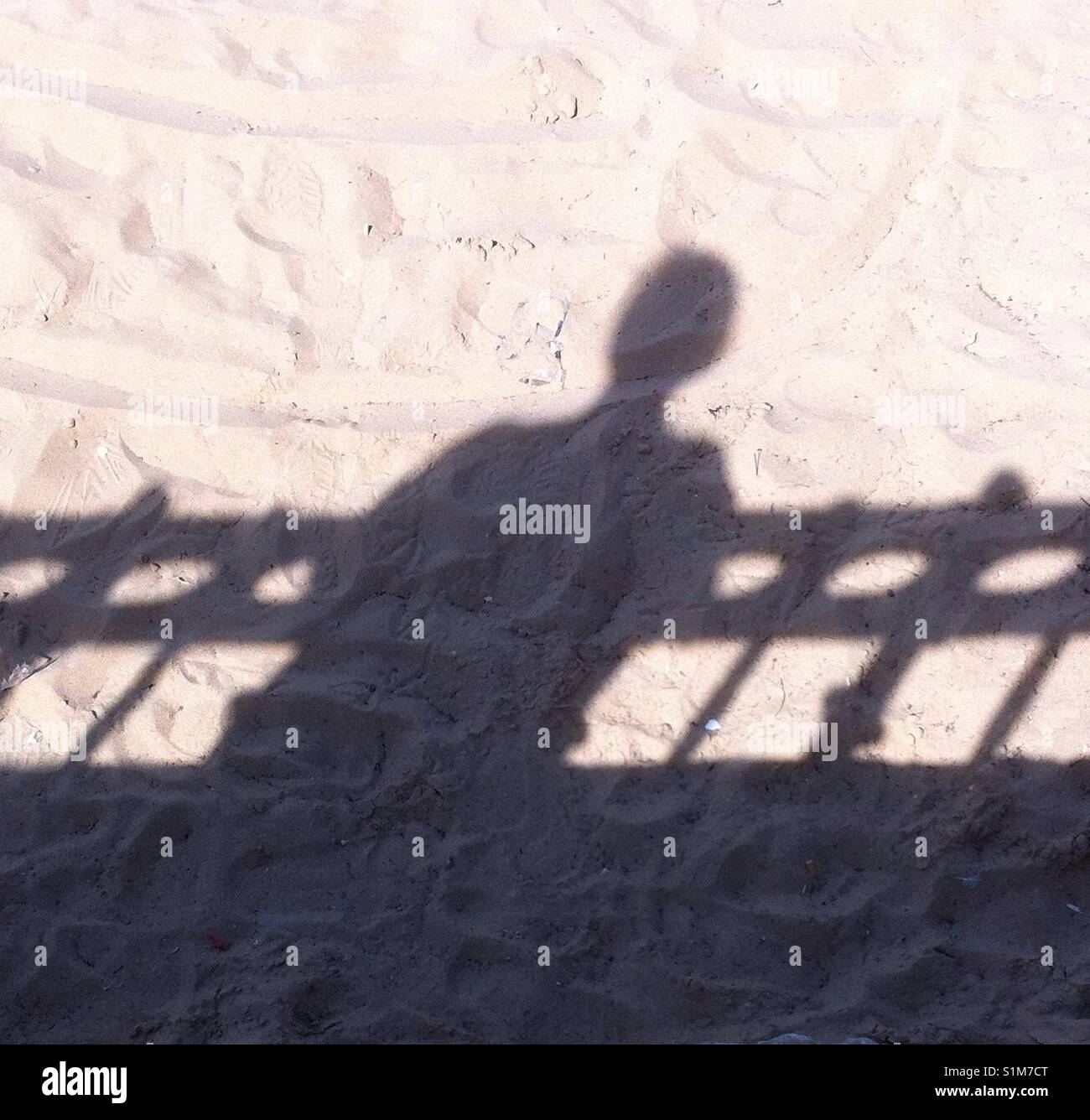 Shadow figure hi-res stock photography and images - Alamy