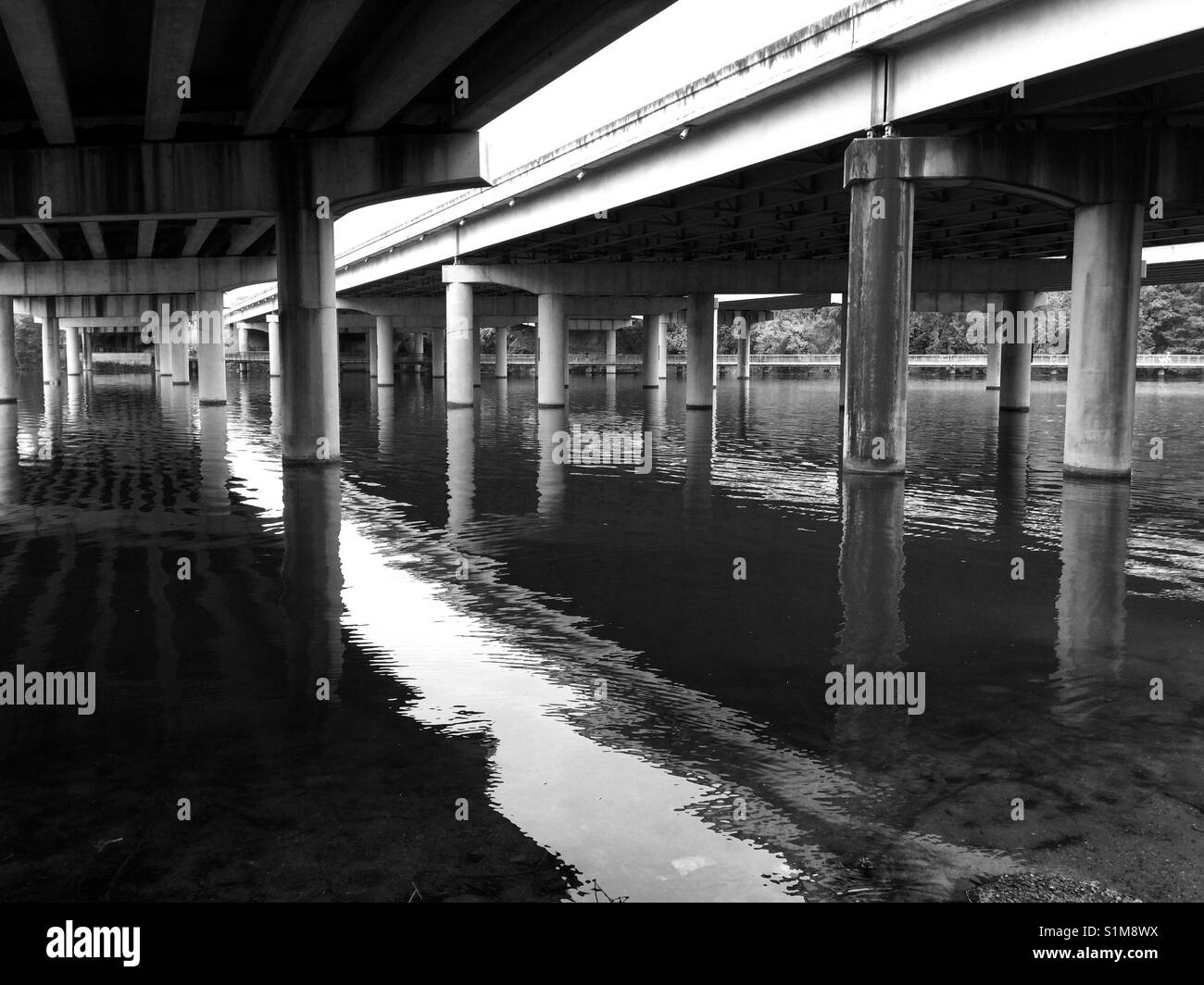 River Under Bridges Stock Photo - Alamy