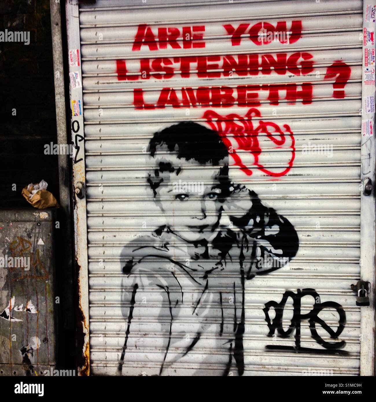 Graffiti graphic creative hi-res stock photography and images - Alamy