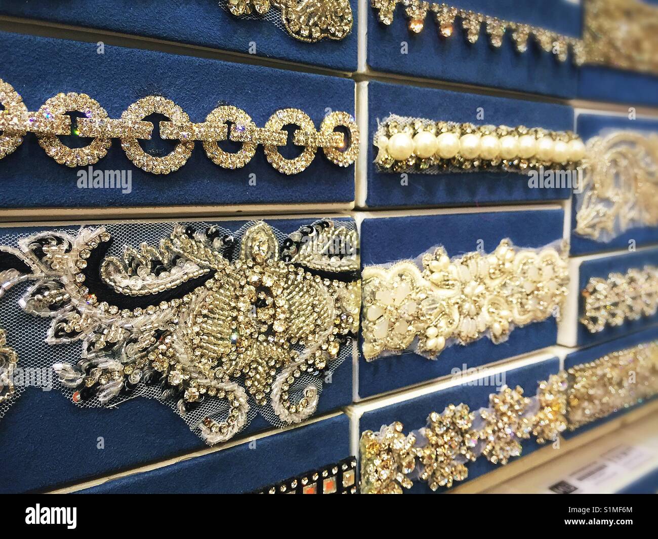 Gold trimming hi-res stock photography and images - Alamy