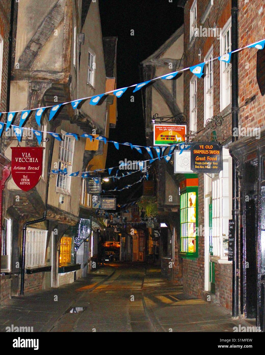 Yorkshire the shambles hi-res stock photography and images - Alamy