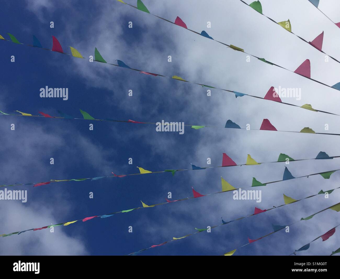 Red white and blue bunting hi-res stock photography and images - Alamy