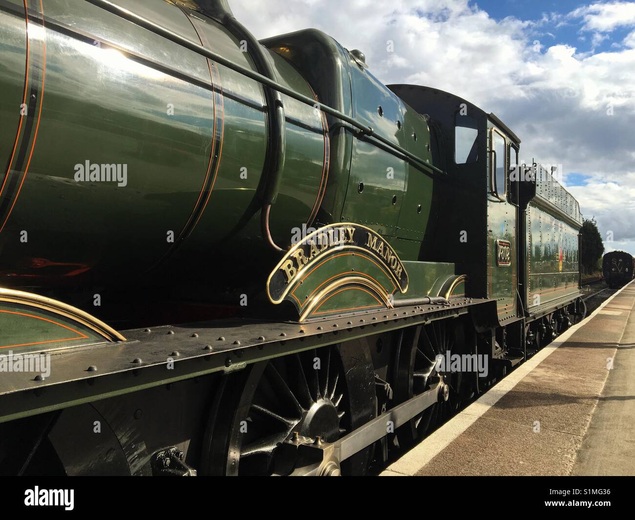Severn Valley Railway - The steam engine "Bradley Manor" at ...