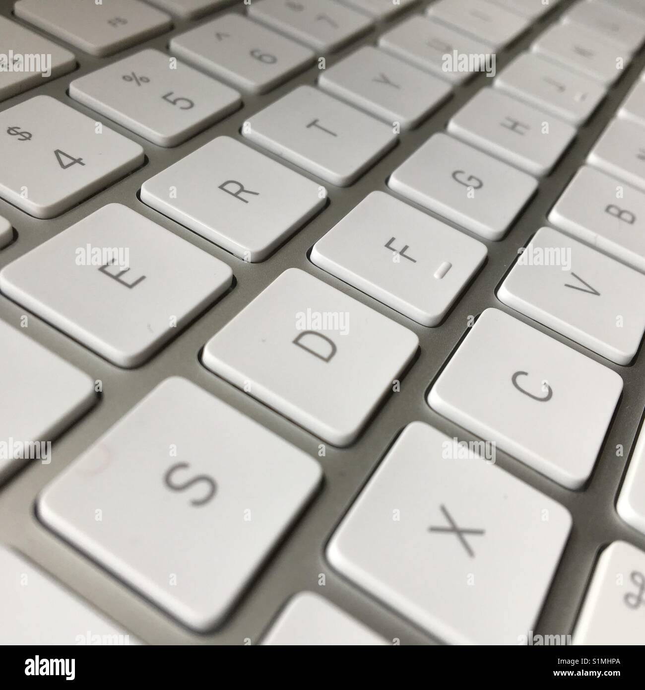Apple IMac computer keyboard Stock Photo - Alamy Apple IMac computer keyboard Stock Photo - Alamy