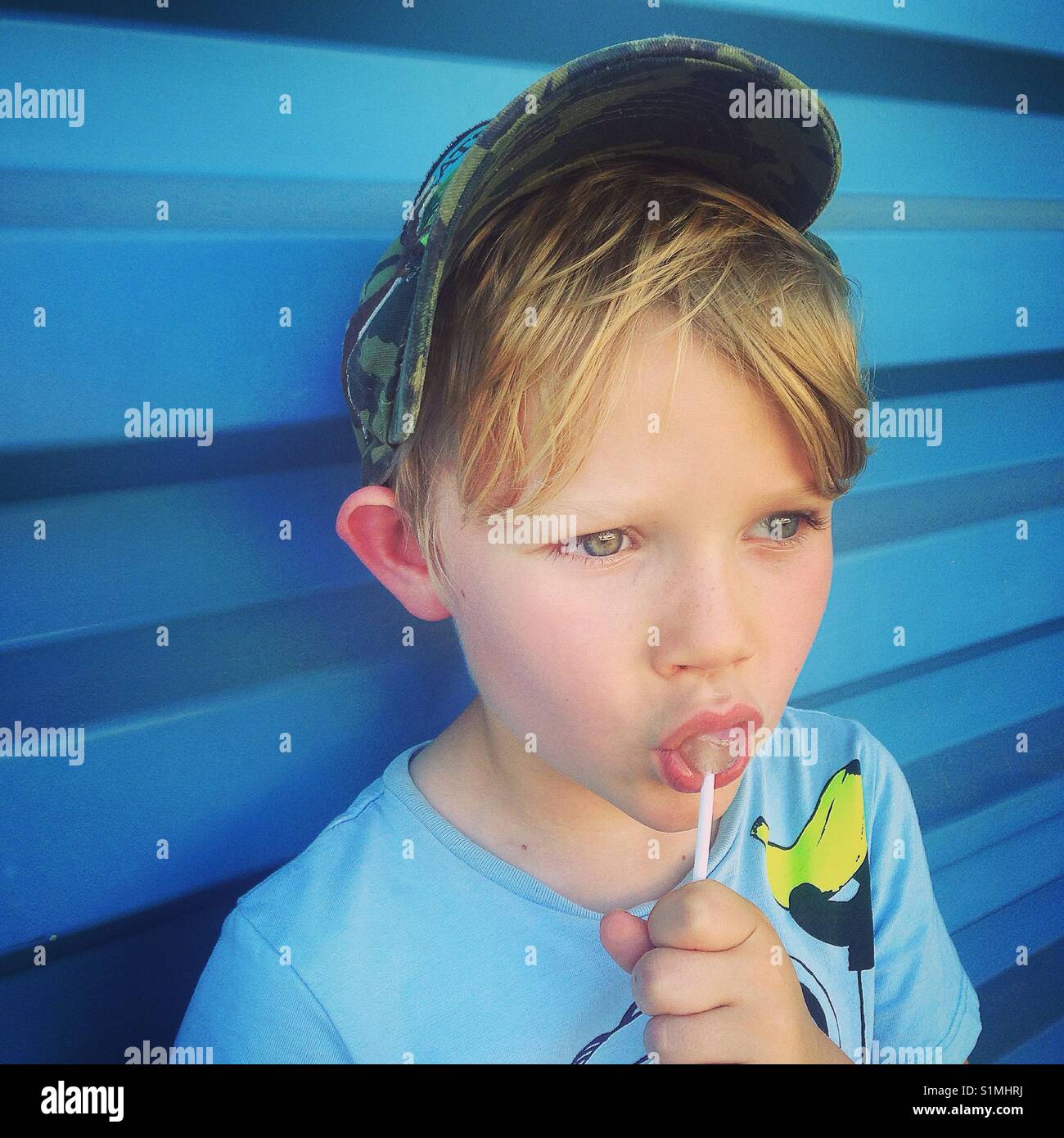 Sucking the candy hi-res stock photography and images - Alamy