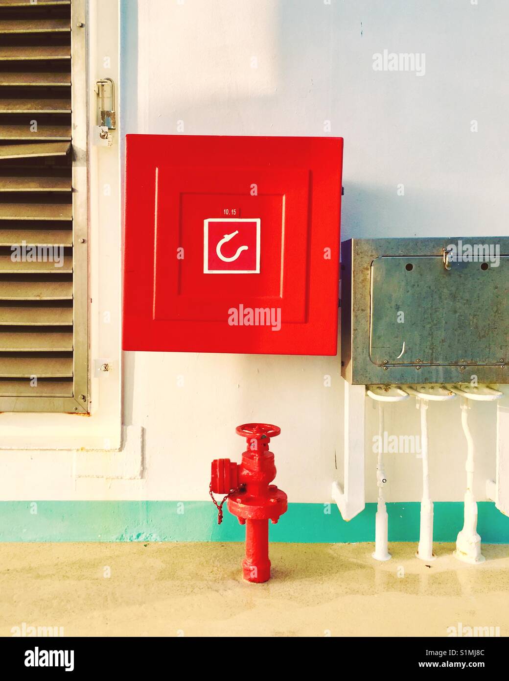 Fire hose on ship on hi-res stock photography and images - Alamy