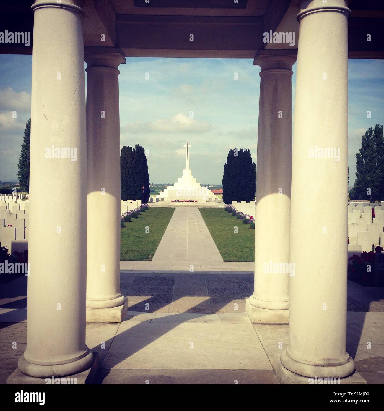 World war one graveyard hi-res stock photography and images - Alamy